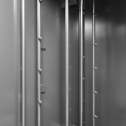 Single-chamber trolley washers for inflight catering - MEIKO