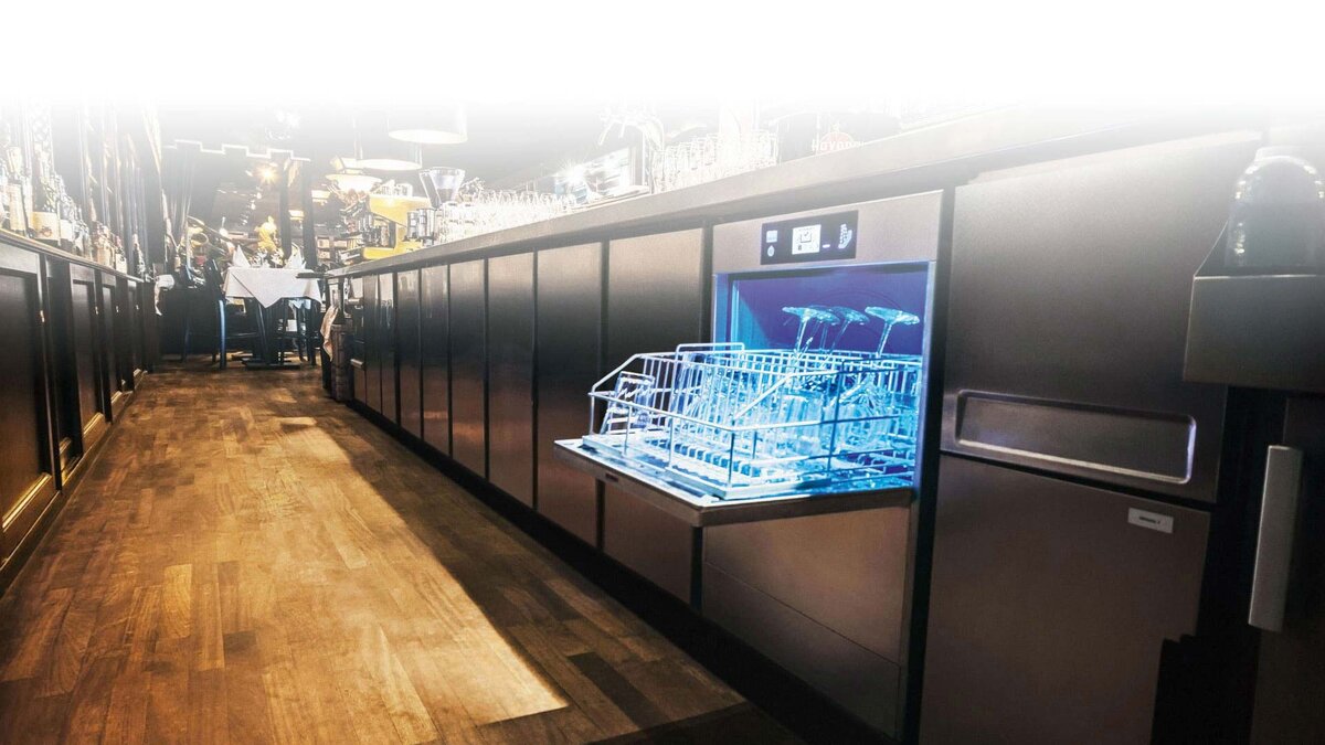 Restaurant dishwashers for all commercial kitchens - MEIKO